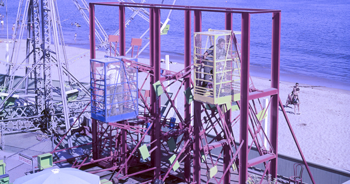 The Flying Cages - Santa Cruz Beach Boardwalk Amusement Park